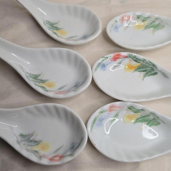 Dining | Ceramic Asian Soup Spoon White Lotus Flower Floral Spoon ...